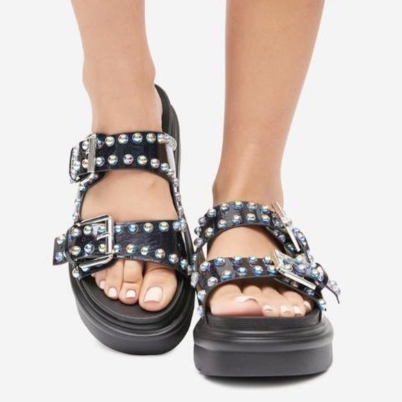 Privileged | Shoes | Nibplatformslidesandals | Poshmark